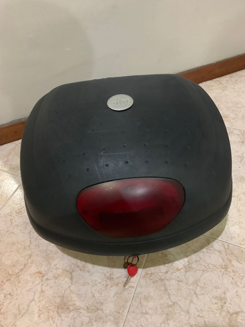 Givi Top Box with rack for rxz, Motorcycles, Motorcycle Accessories on ...