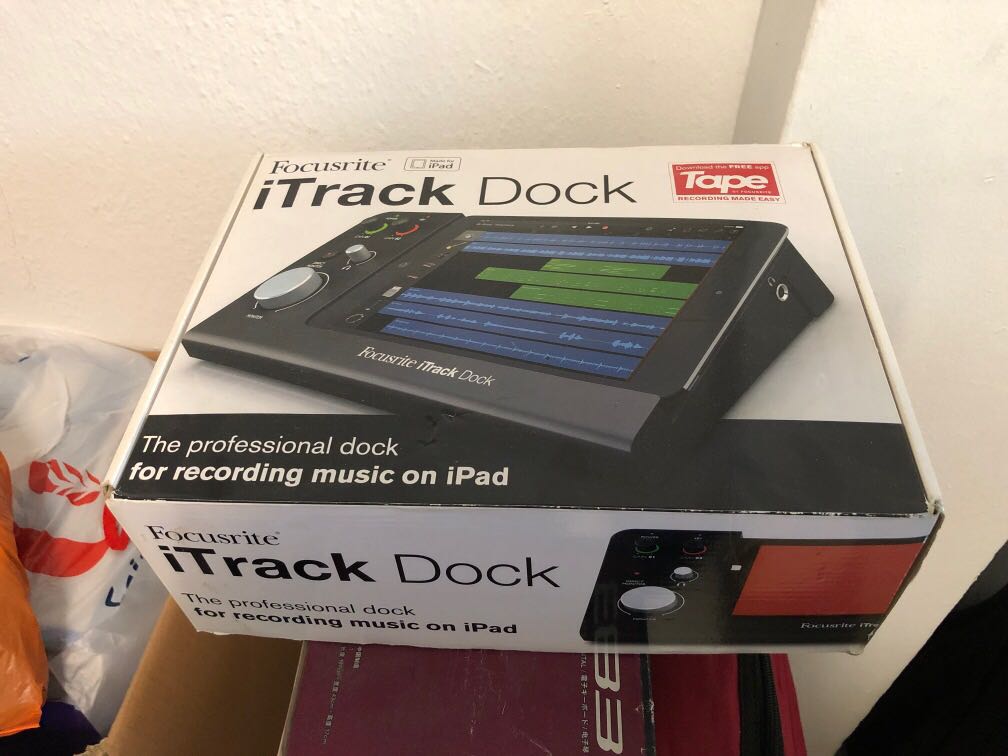 iTrack Dock with Box, Computers & Tech, Parts & Accessories, Cables ...