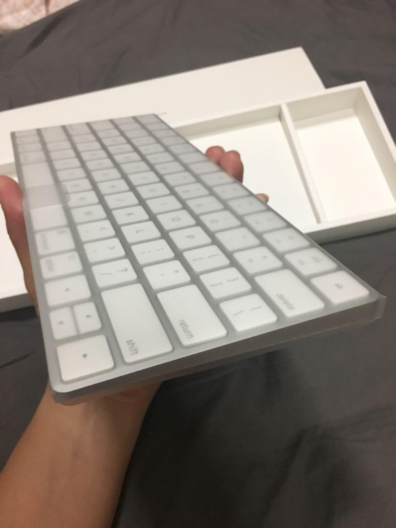 Apple magic keyboard, Computers & Tech, Parts & Accessories, Computer ...