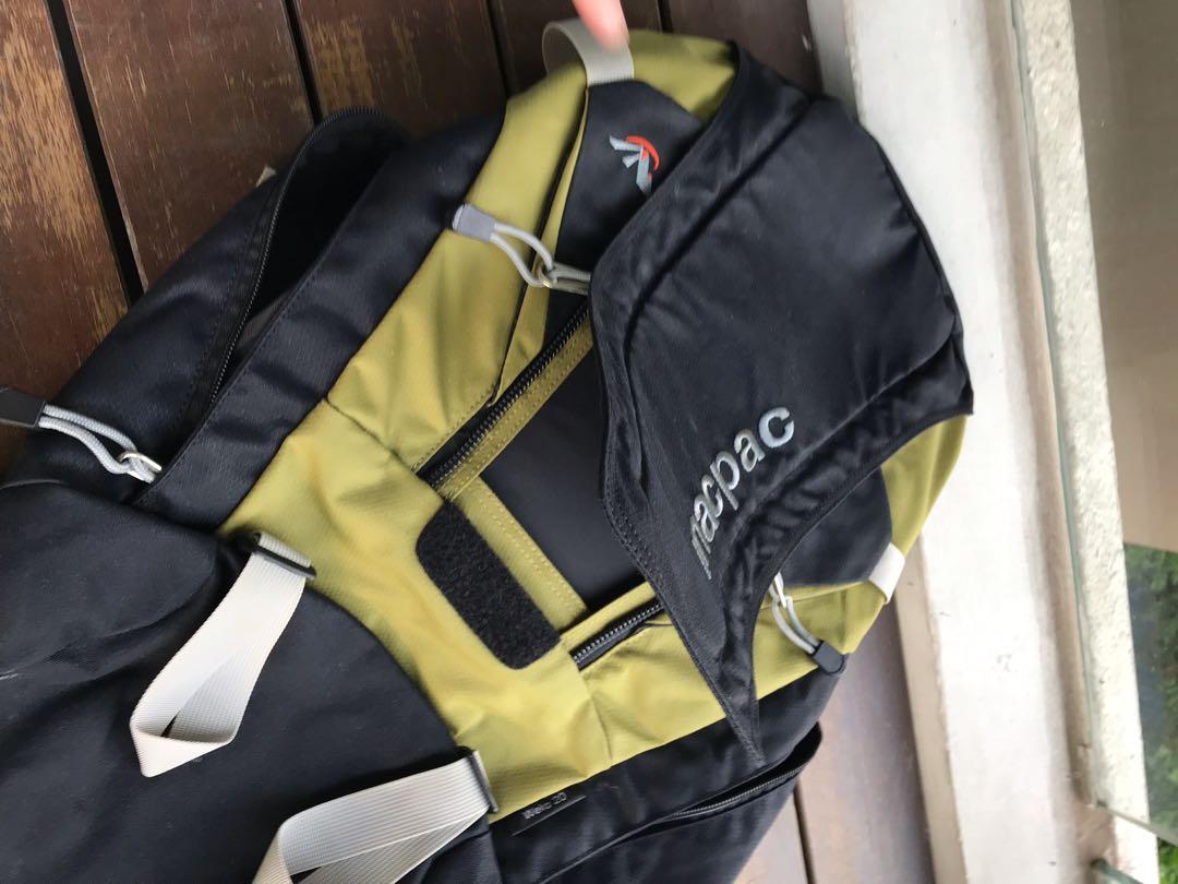 Macpac Weka 20 Aztec Backpack, Men's Fashion, Activewear on Carousell