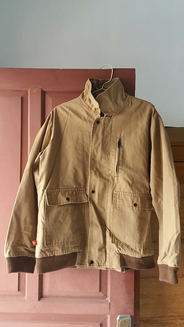 Original Jacket Ouval Research, Fesyen Pria, Pakaian , Baju Luaran di ...