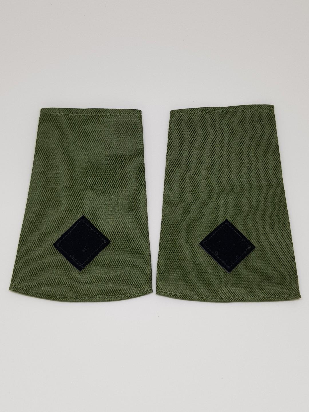 Pair of Original Temasek Green Early Singapore Armed Forces (SAF) 2LT ...