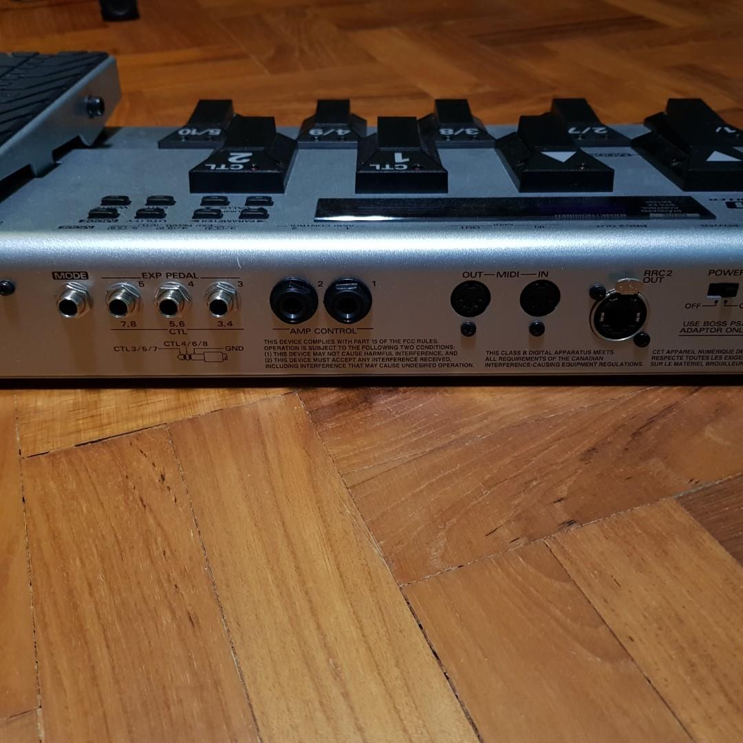 Roland FC300 MIDI Foot Controller with Power Supply, Music & Media ...