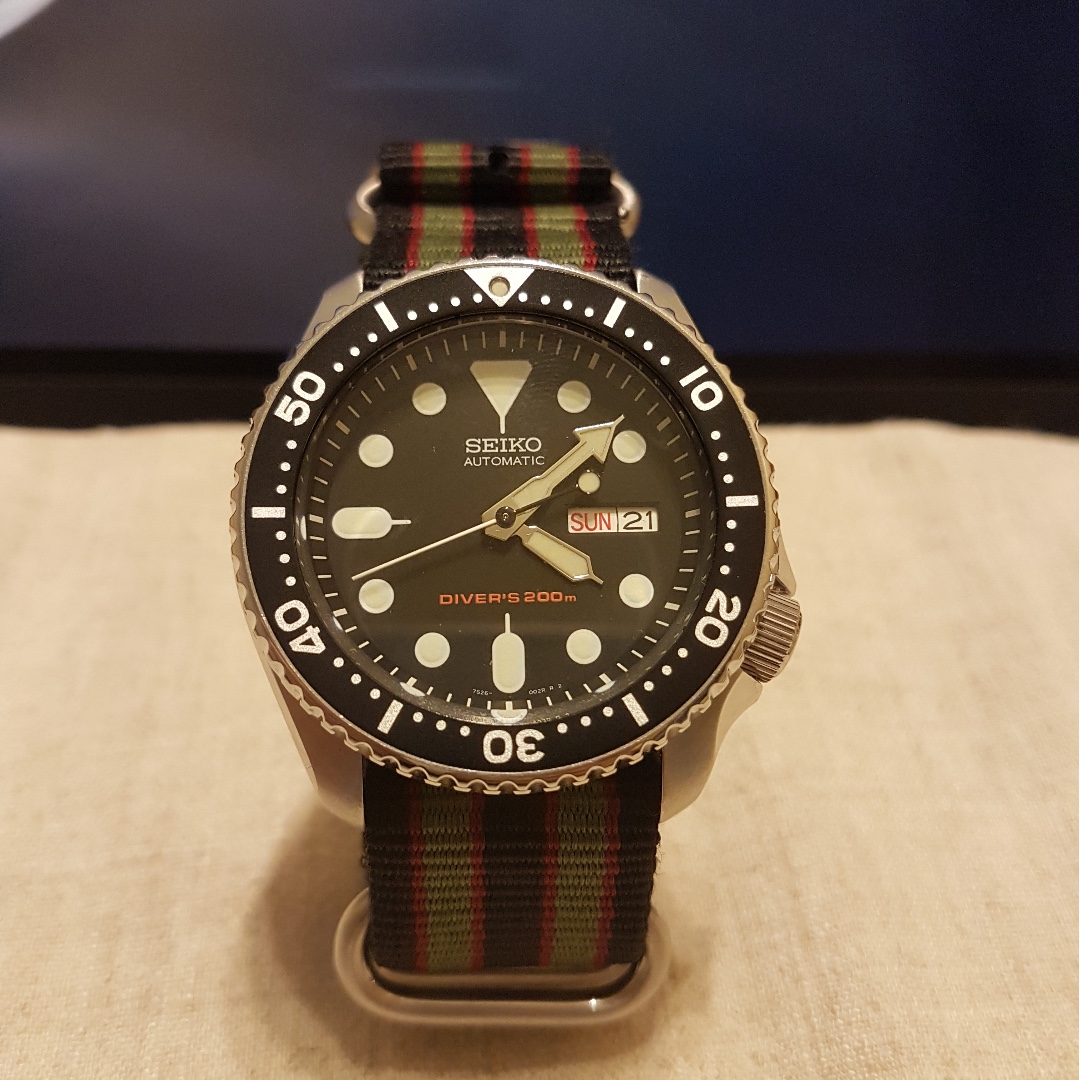 Seiko Automatic 200m scuba Dive watch SKX007K1, Men's Fashion, Watches ...