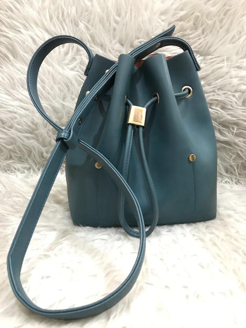 Sometime Niko Niko Mini, Women's Fashion, Bags & Wallets, Cross-body ...