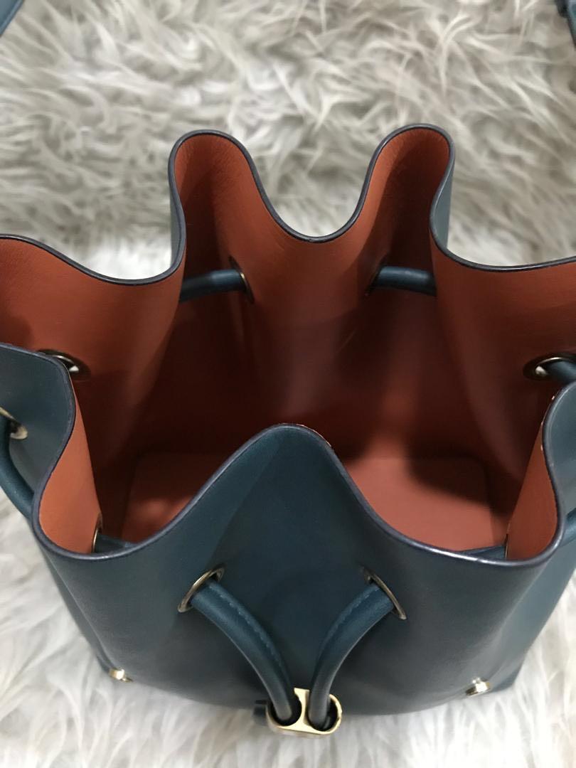 Sometime Niko Niko Mini, Women's Fashion, Bags & Wallets, Cross-body ...