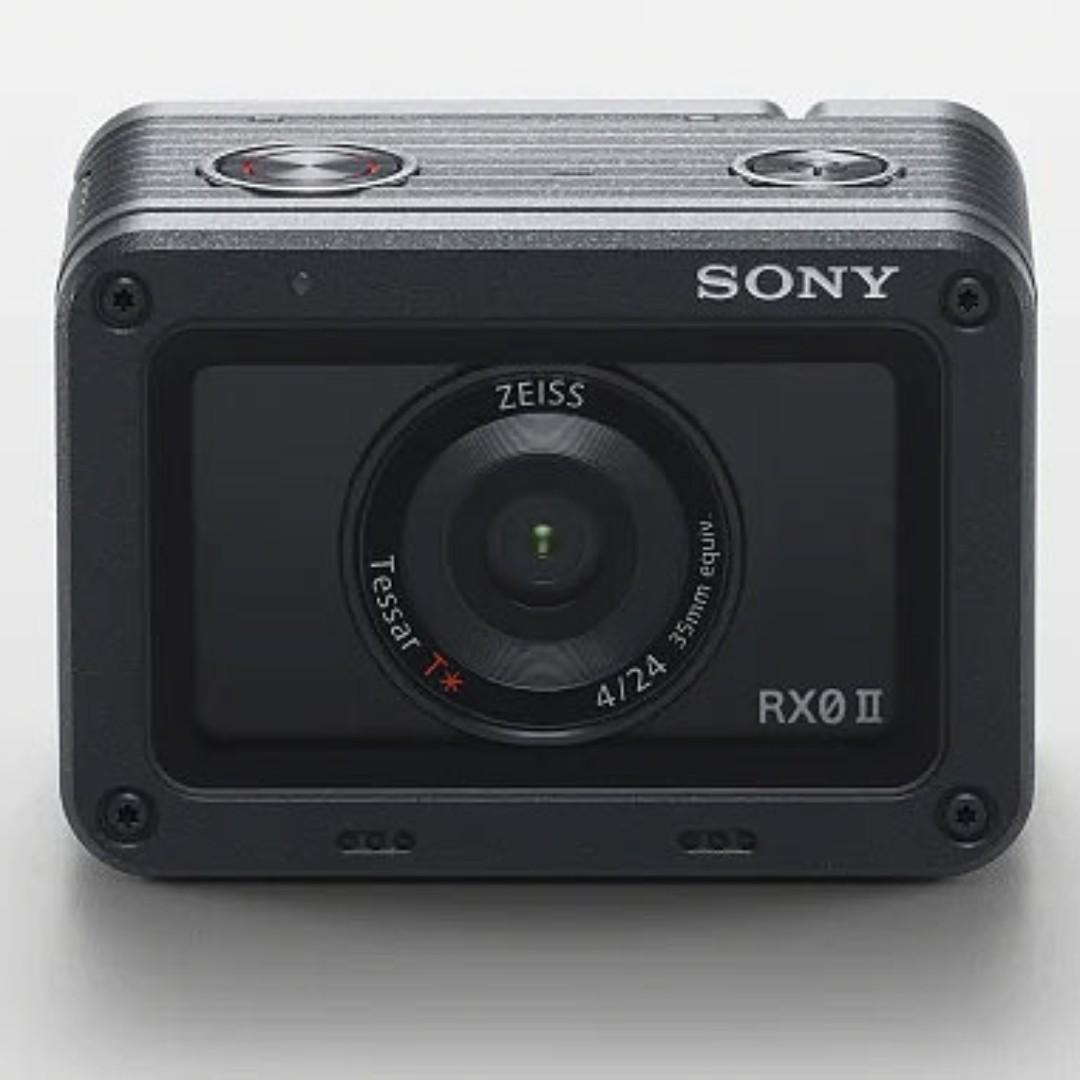 Sony DSC-RX0M2 Premium Tiny Tough Ultra-Compact Camera RXO2 ...