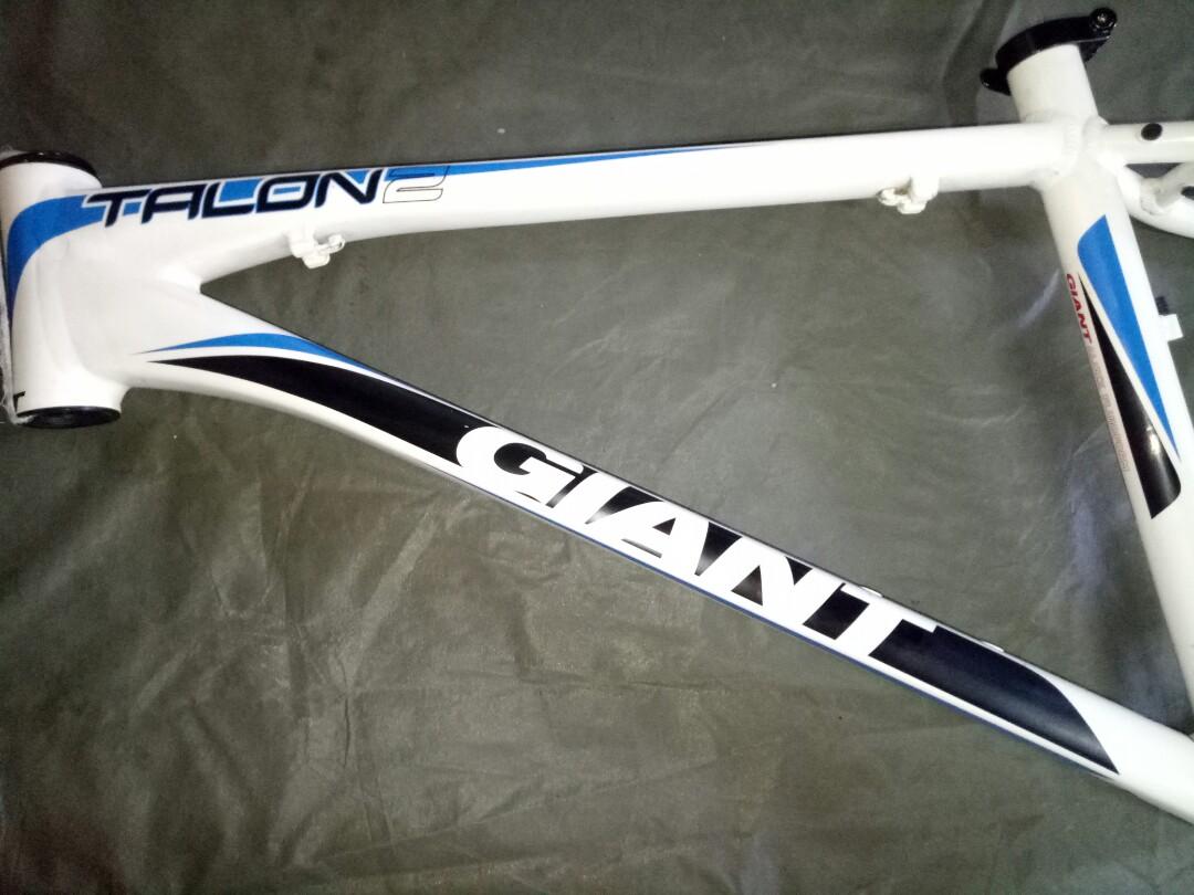Giant Talon 2 26er Frame, Sports Equipment, Bicycles & Parts, Bicycles ...