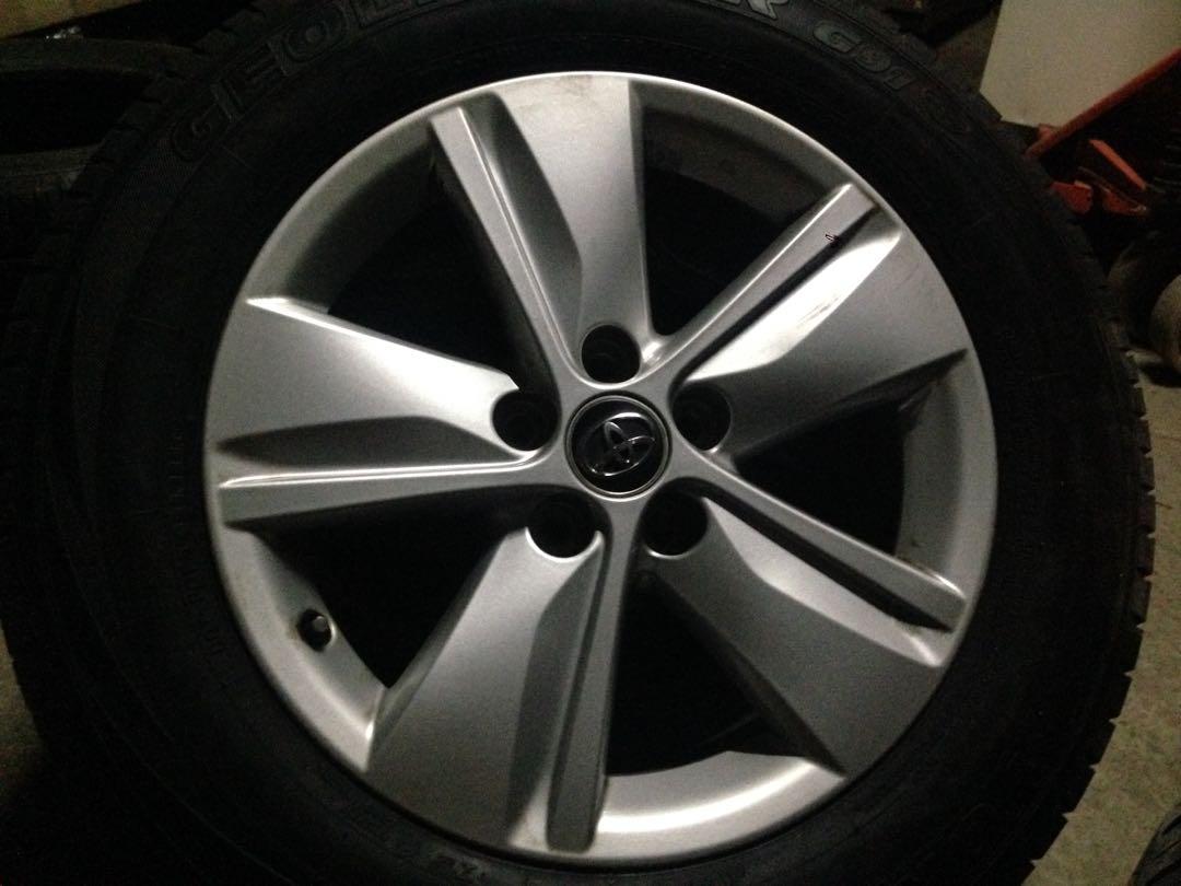 Original Toyota Harrier Stock Rim 17" with Yokohama tire, Car ...