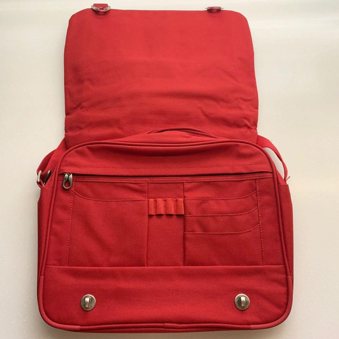 Samsonite Red Messenger Bag, Women's Fashion, Bags & Wallets, Cross ...