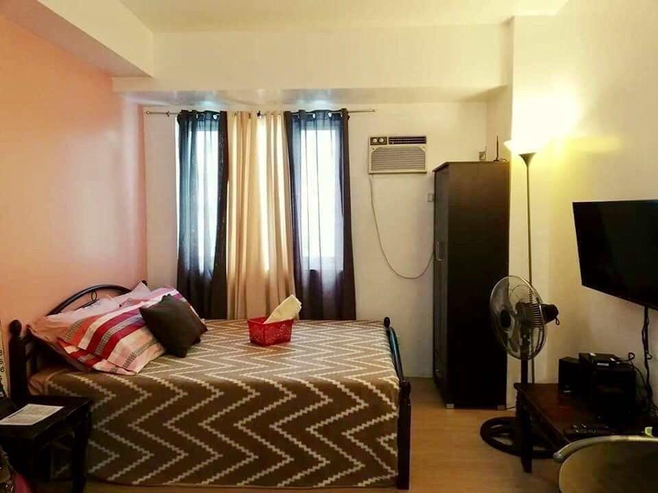 Staycation at MPlace Residences Tower D South Triangle Quezon City ...