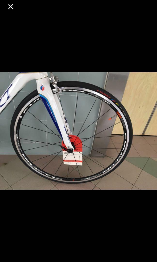 CKT 398 SSP Team edition full carbon roadbike, Sports Equipment ...