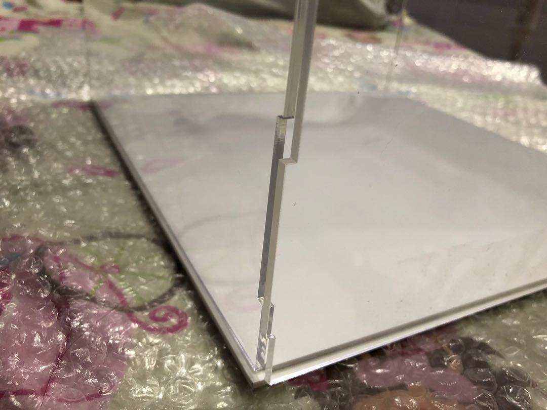 1/8 Anime Scale Figure Display Case, Hobbies & Toys, Toys & Games on ...