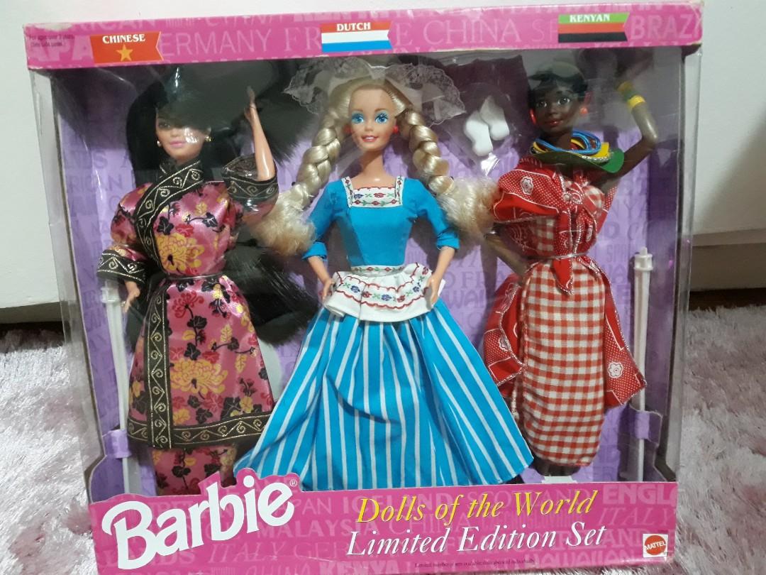 Barbie DOTW Gift Set (Chinese, Dutch, Kenyan), Hobbies & Toys, Toys ...