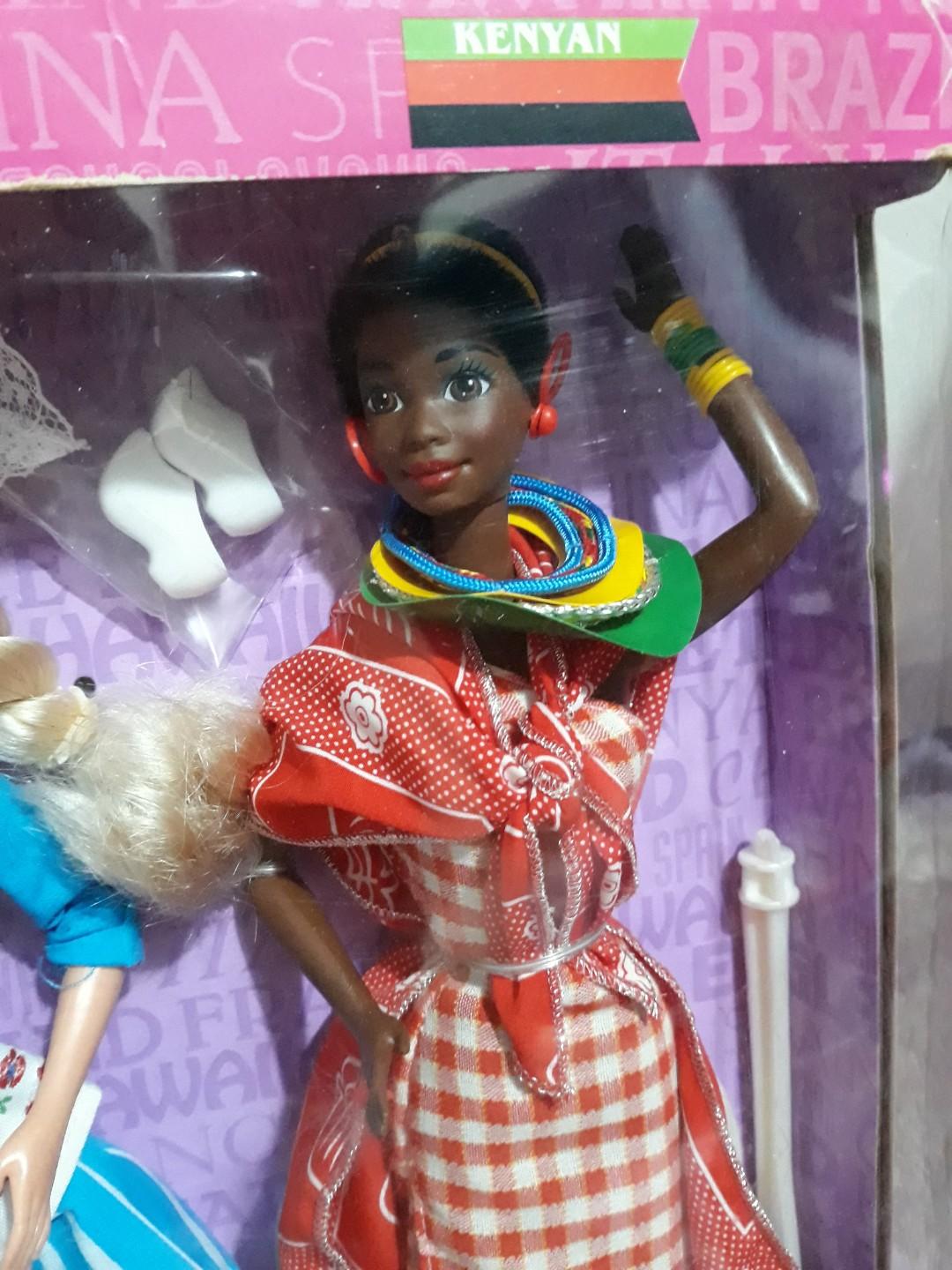 Barbie DOTW Gift Set (Chinese, Dutch, Kenyan), Hobbies & Toys, Toys ...