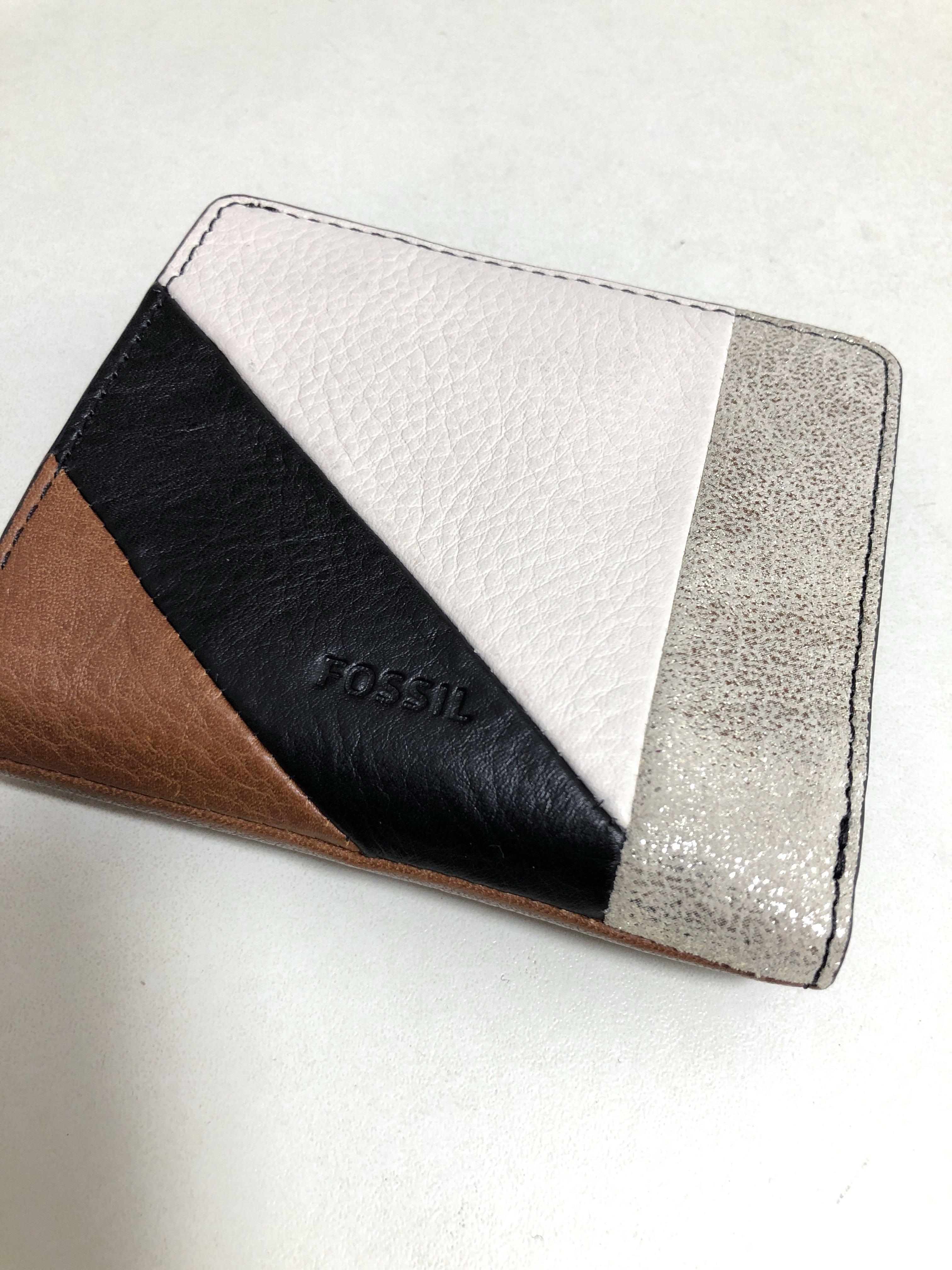Fossil Emma Mini Wallet, Women's Fashion, Bags & Wallets, Purses ...