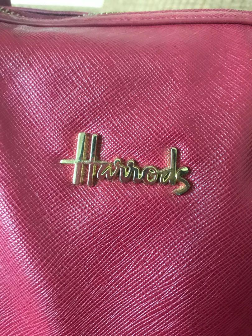 Harrods red handbag, Women's Fashion, Bags & Wallets, Clutches on Carousell