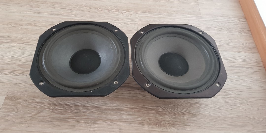 KEF b250 woofer, Audio, Soundbars, Speakers & Amplifiers on Carousell