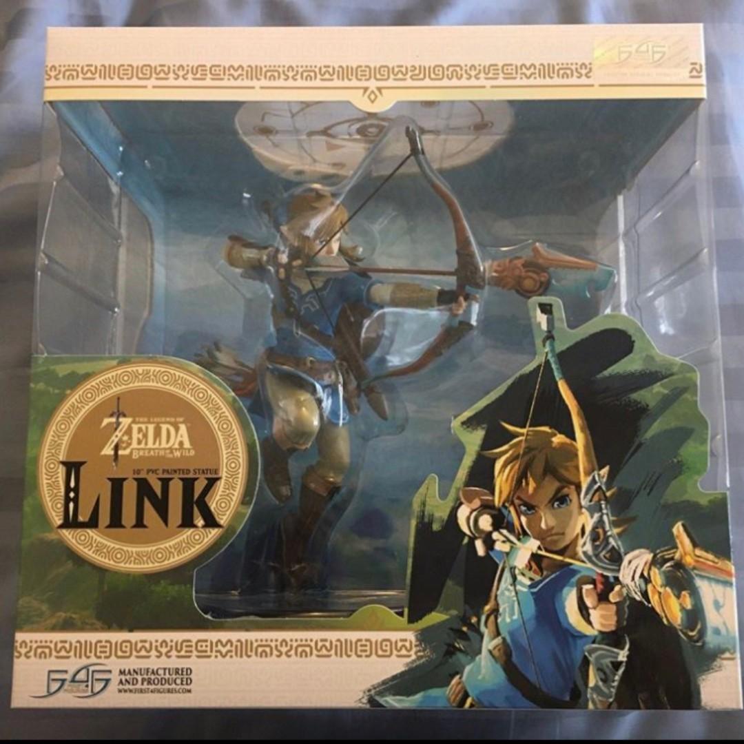 Legend of Zelda BOTW F4F 10" PVC Statue, Hobbies & Toys, Toys & Games ...