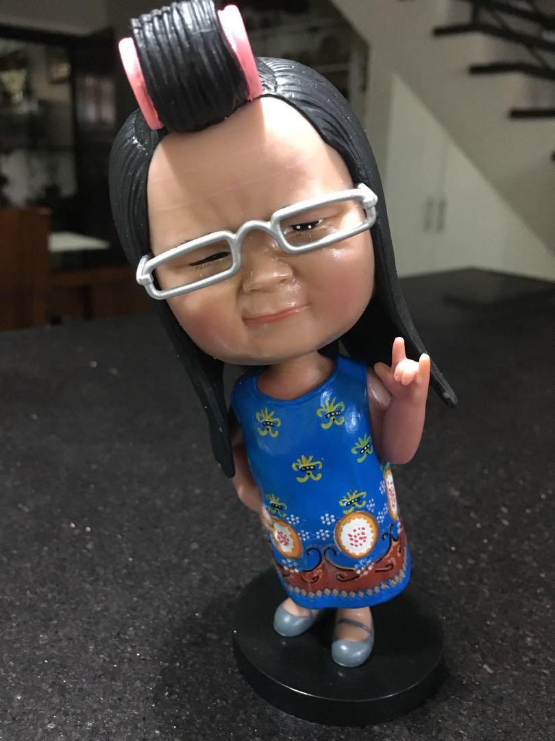 Repriced! bobble head ryza mae aling maliit, Hobbies & Toys, Toys ...