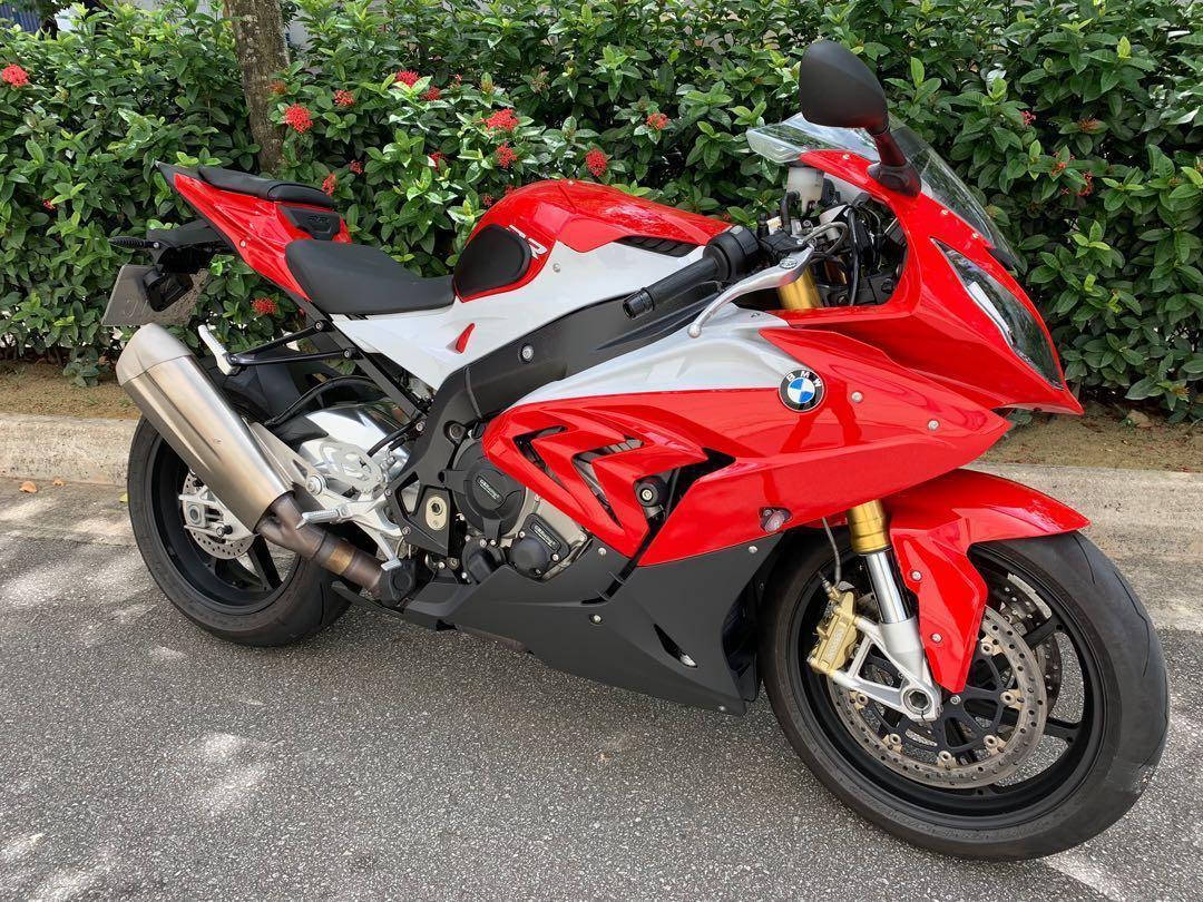 BMW S1000RR come with factory fitted BMW HP Forged wheels. One careful ...