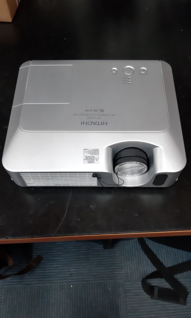 Hitachi Projector CP-X260, TV & Home Appliances, TV & Entertainment ...