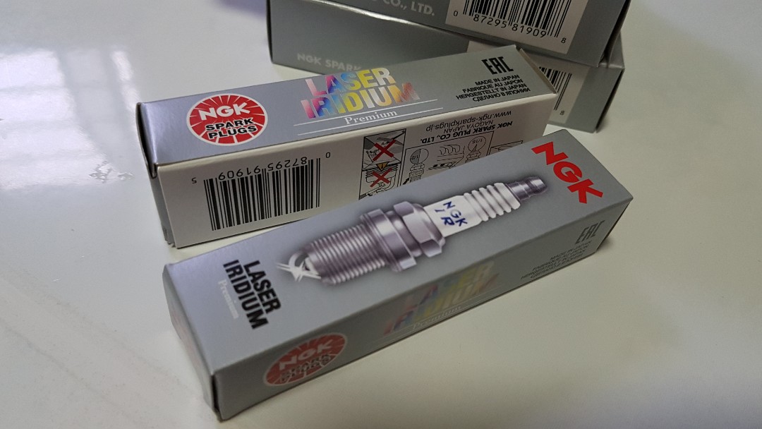 NGK Spark Plug NGK Laser Iridium Spark Plugs For Yamaha Xmax ...