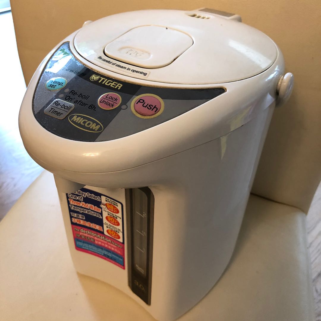 Tiger Electric Airport / Electric Water Kettle PDH-B30G, TV & Home ...