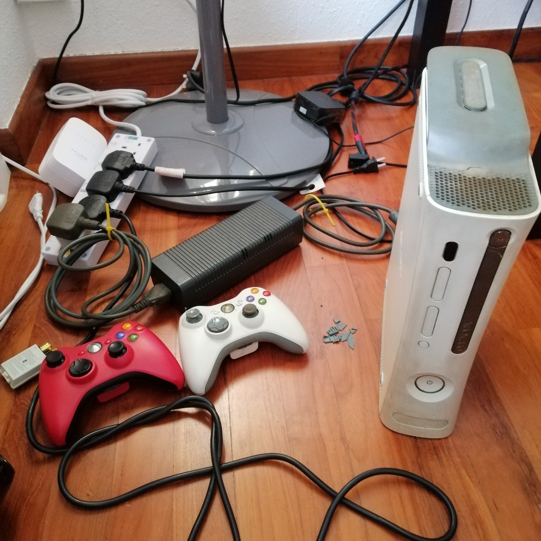 Xbox 360 faulty, Video Gaming, Video Game Consoles, Xbox on Carousell