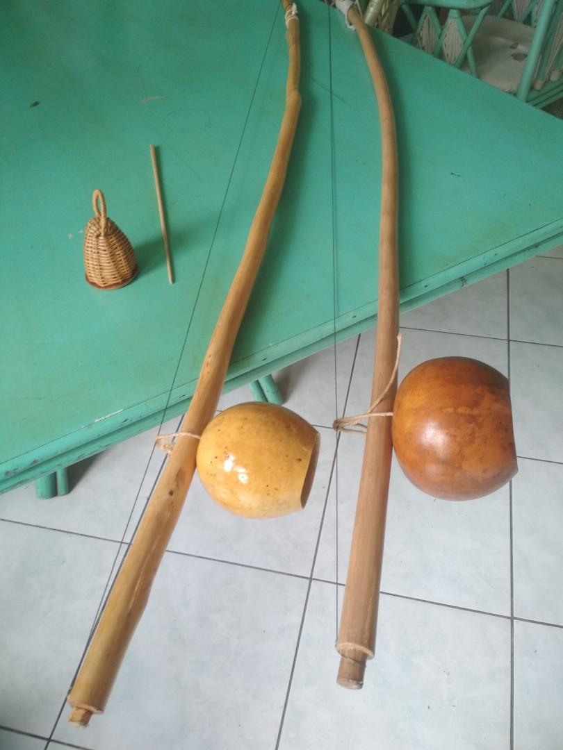 Berimbau perkusi musik Brazil Capoeira, Musik & Media, Alat di Carousell