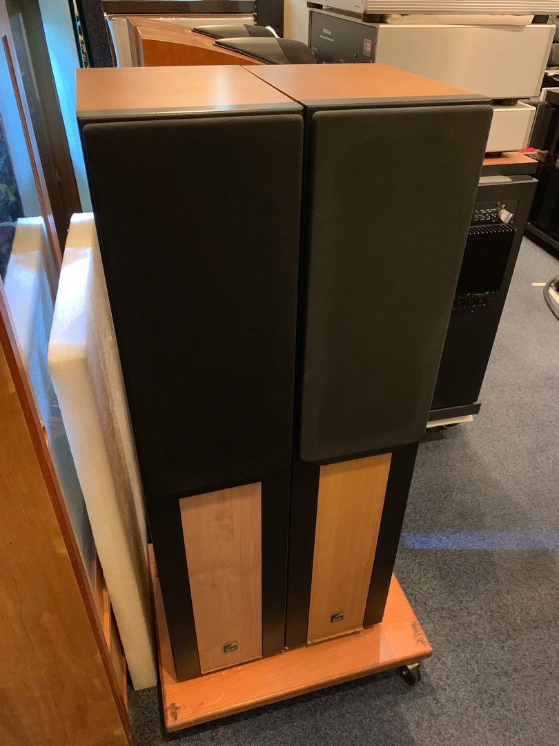 ELAC CL-102i Speakers, Audio, Soundbars, Speakers & Amplifiers on Carousell