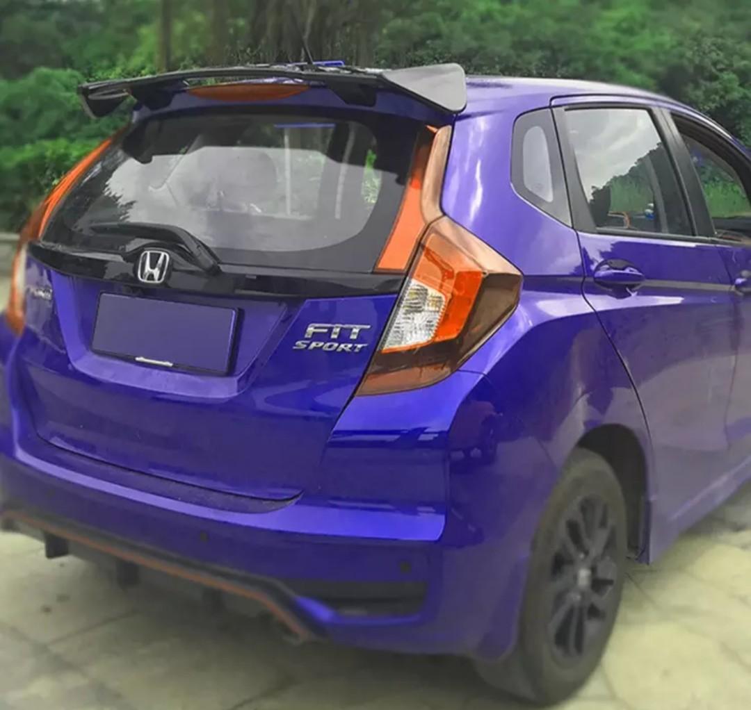 Honda Fit 2018/19 Rear Spoiler, Car Accessories, Accessories on Carousell