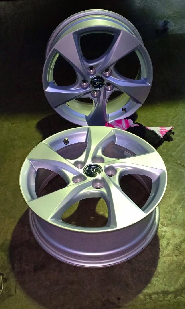 Toyota chr used 17" sport rim, Auto Accessories on Carousell