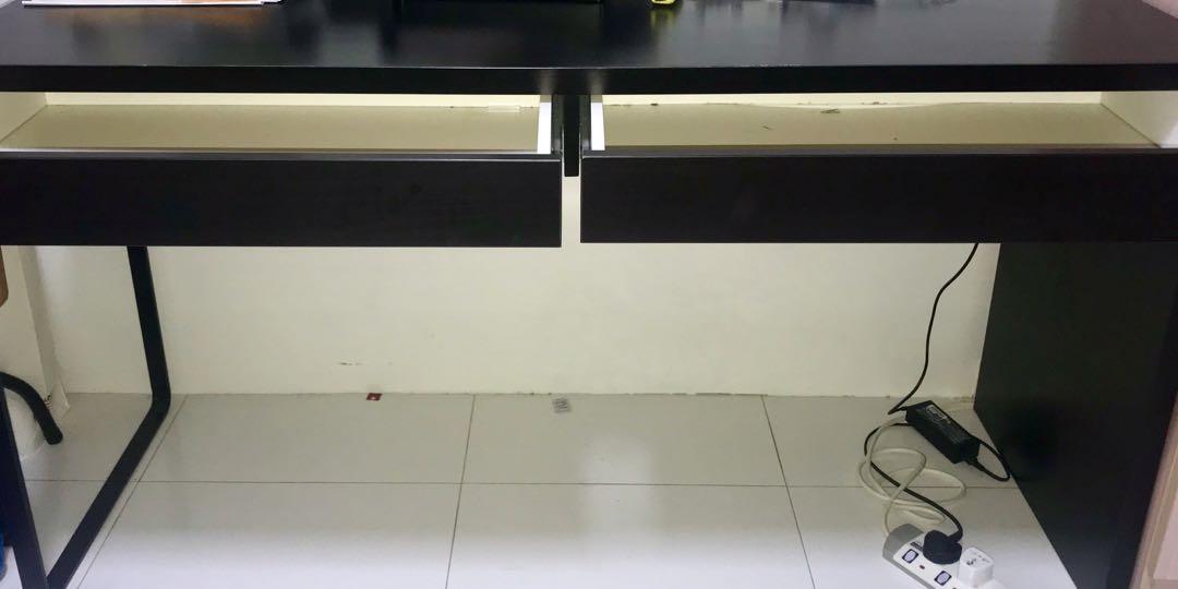 Used Computer table, Furniture & Home Living, Furniture, Tables & Sets ...