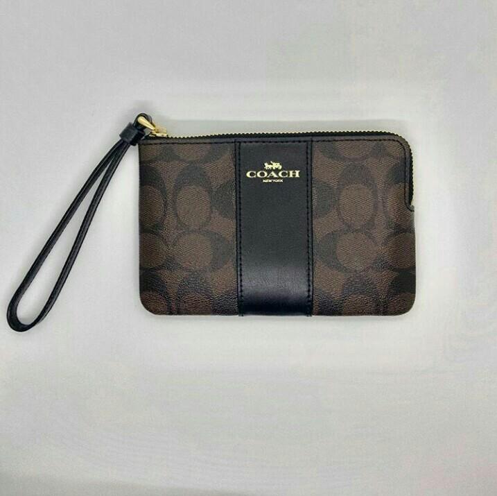 Coach Wrislet Original, Women's Fashion, Bags & Wallets, Clutches on ...