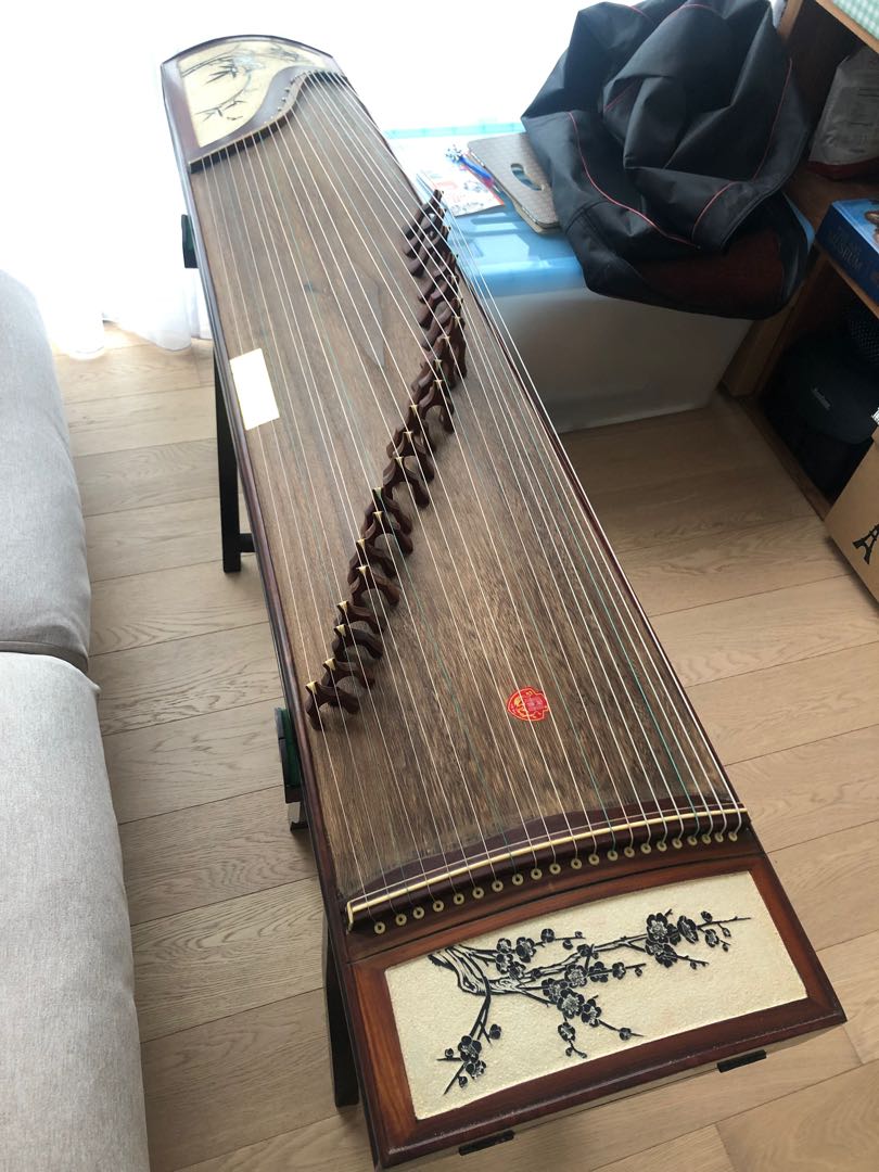 Guzheng, Hobbies & Toys, Music & Media, Musical Instruments on Carousell