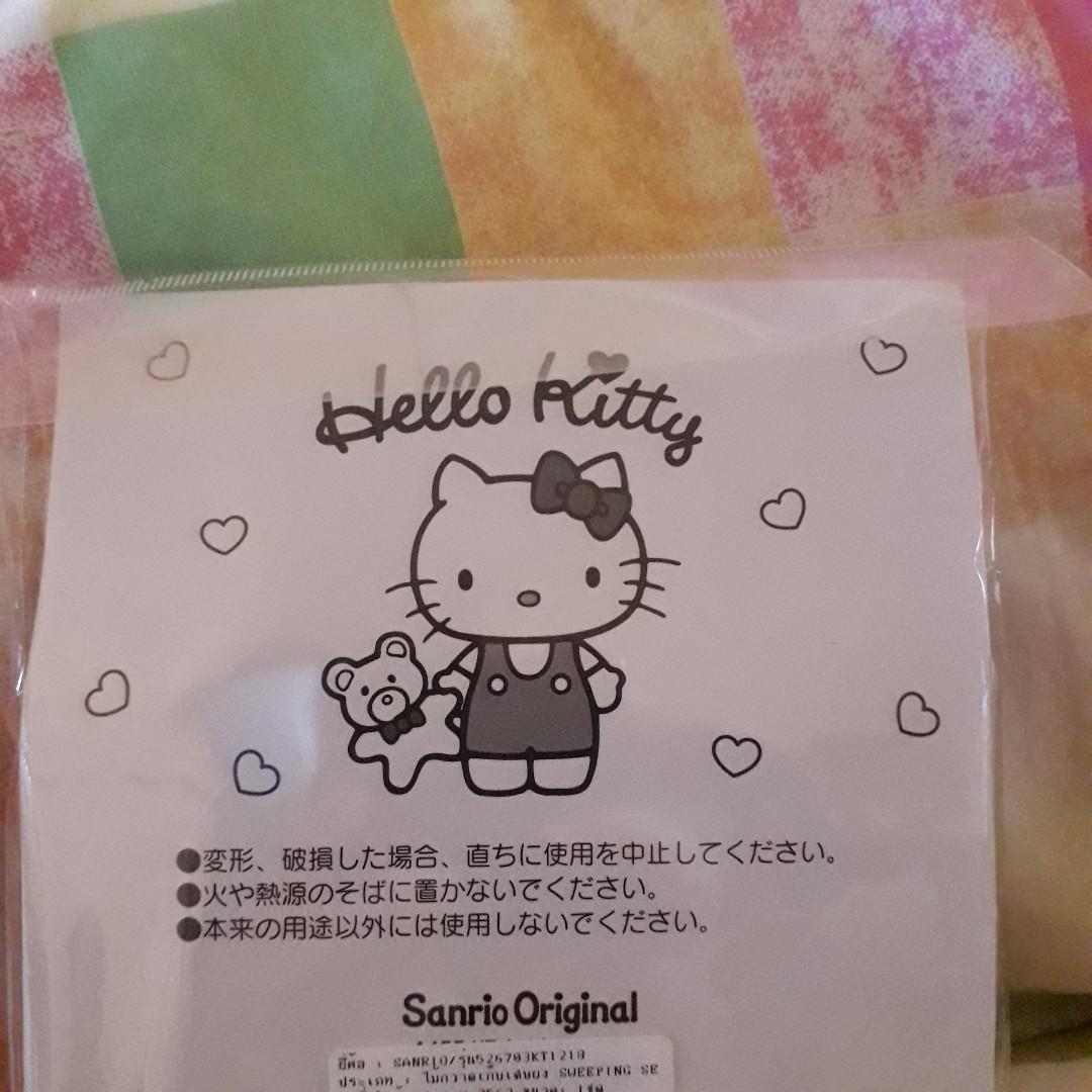 Hello Kitty Mini Broom set, Furniture & Home Living, Home Improvement ...