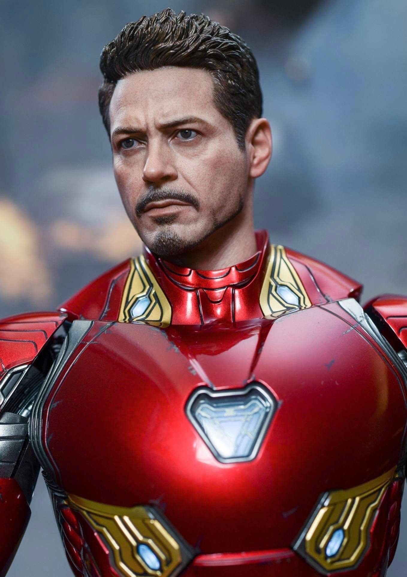 *LAST PIECE! Just IN STOCKS!* HOT TOYS Avengers INFINITY WAR IRON MAN ...