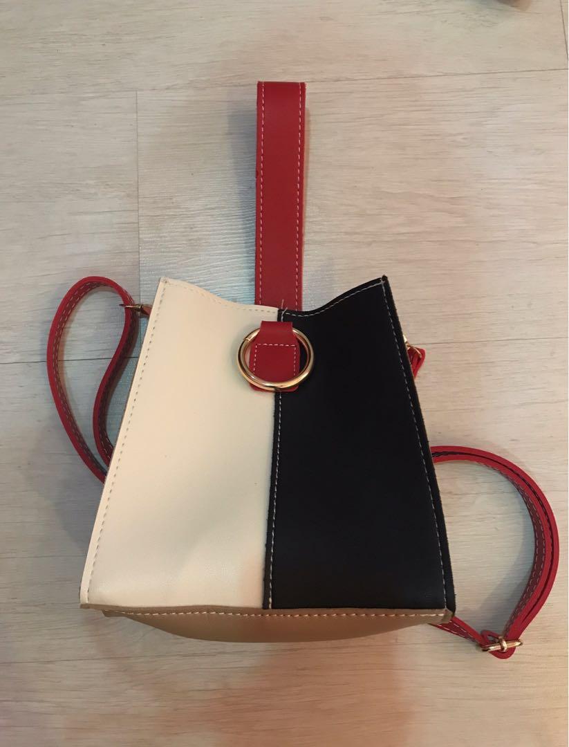 MIZZUE Bucket Bag (TAMMARA KOSIOREK) - Colourblocked, Women's Fashion ...