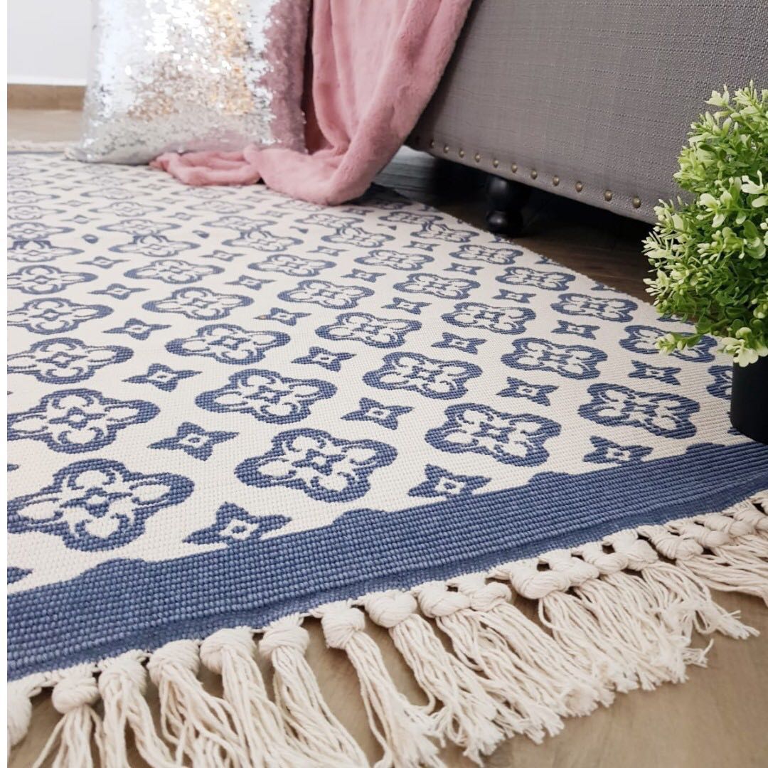 Moroccan Inspired Floral Tassel Rug (2 Sizes), Furniture & Home Living ...