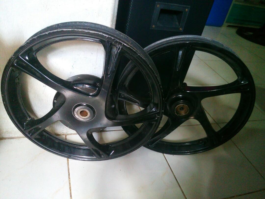 Motor mags- authentic, Motorbikes on Carousell