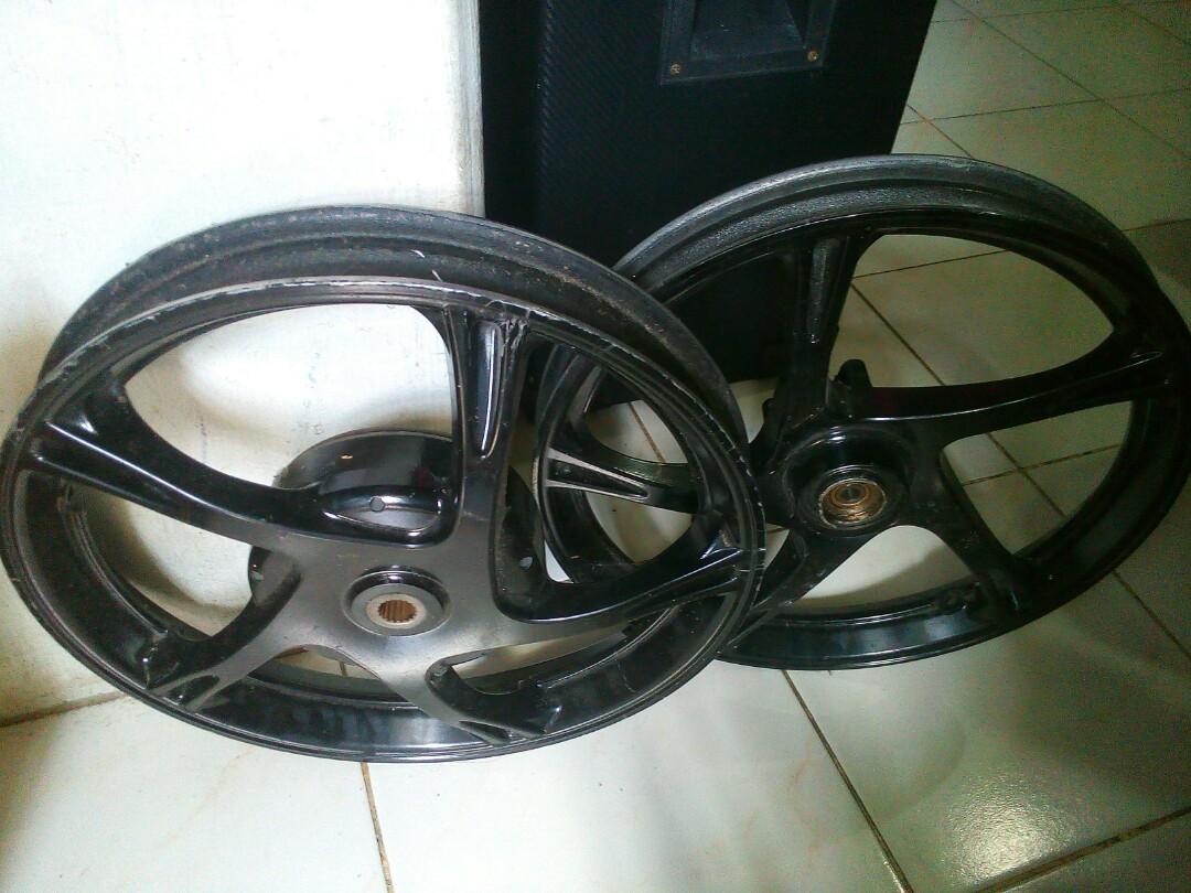 Motor mags- authentic, Motorbikes on Carousell