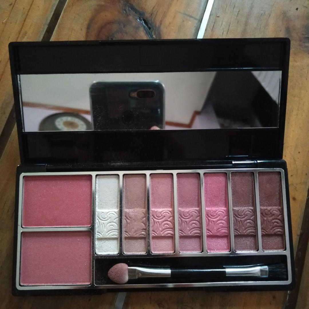 Nichido eyeshadow palette, Beauty & Personal Care, Face, Makeup on ...