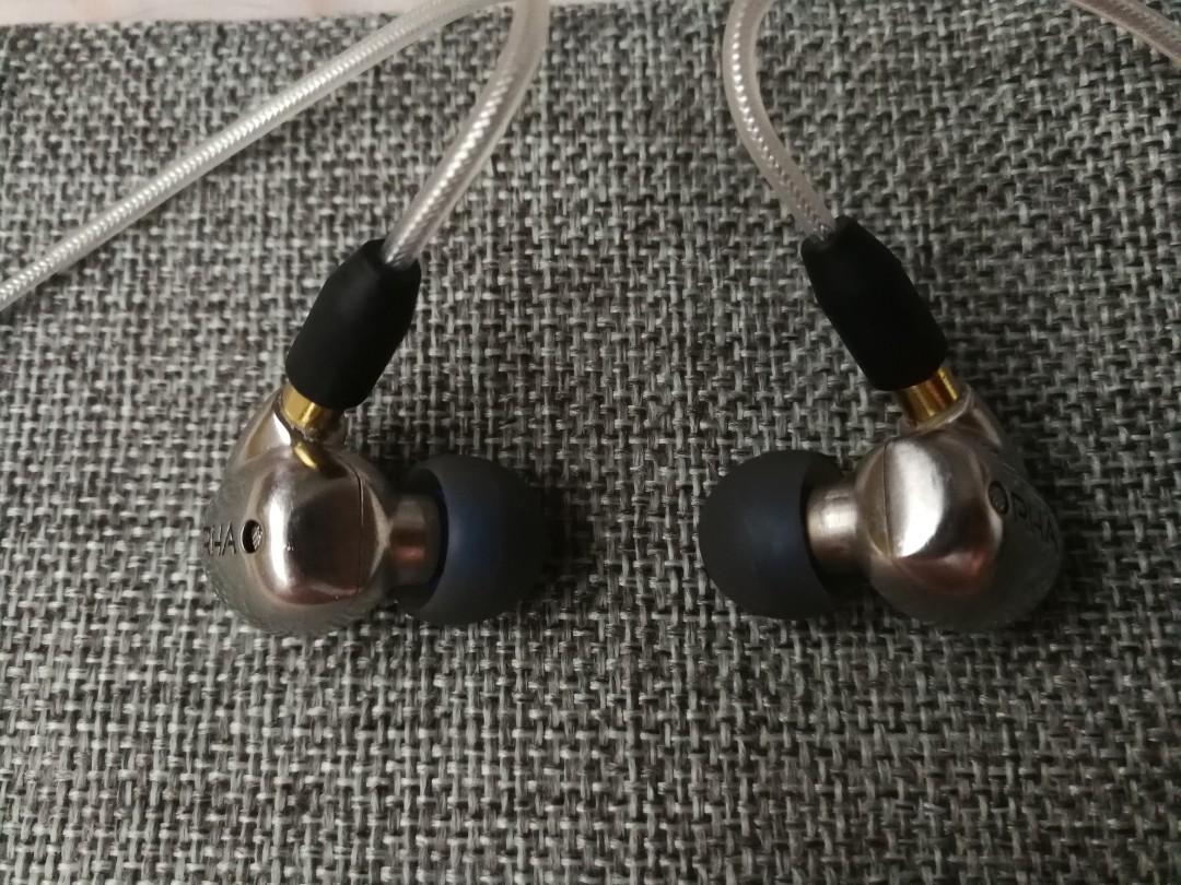 Rha T20i with mmcx mod, Audio, Earphones on Carousell