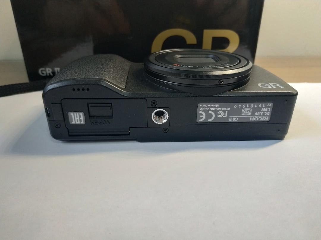 Ricoh GR 2, Photography, Cameras on Carousell
