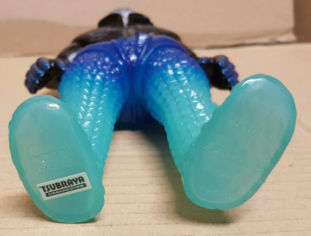 Tsuburaya 9" Kaiju Vinyl sofubi Mephilas Ultraman Alien Mefilas, Hobbies & Toys, Toys & Games on ...