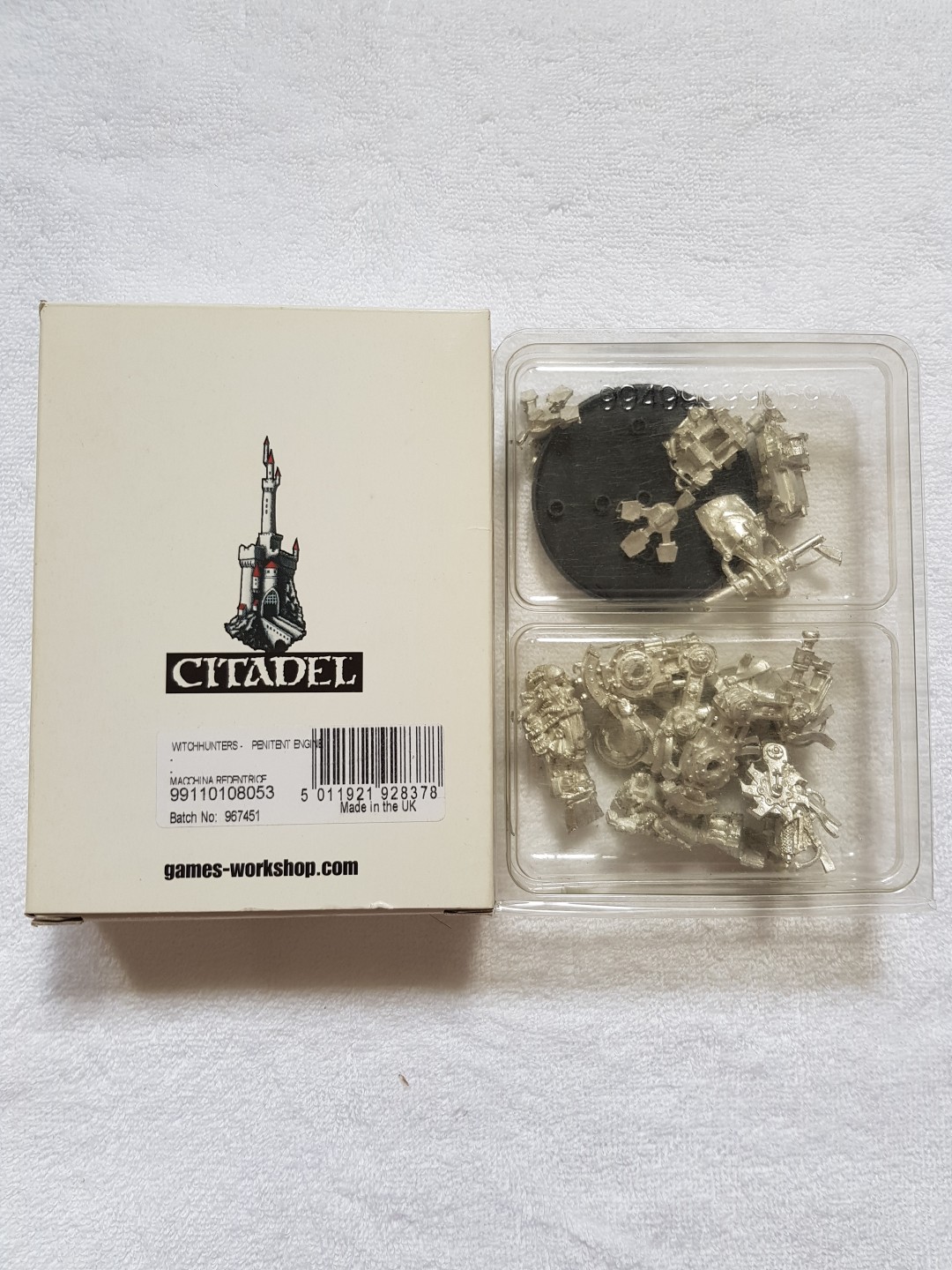 Warhammer 40K Sisyer of Battle / Witch Hunter Penitent Engine, Hobbies ...