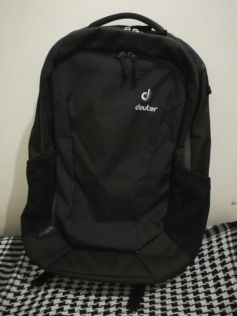 Deuter Giga Laptop Backpack (Black), Men's Fashion, Bags, Backpacks on ...