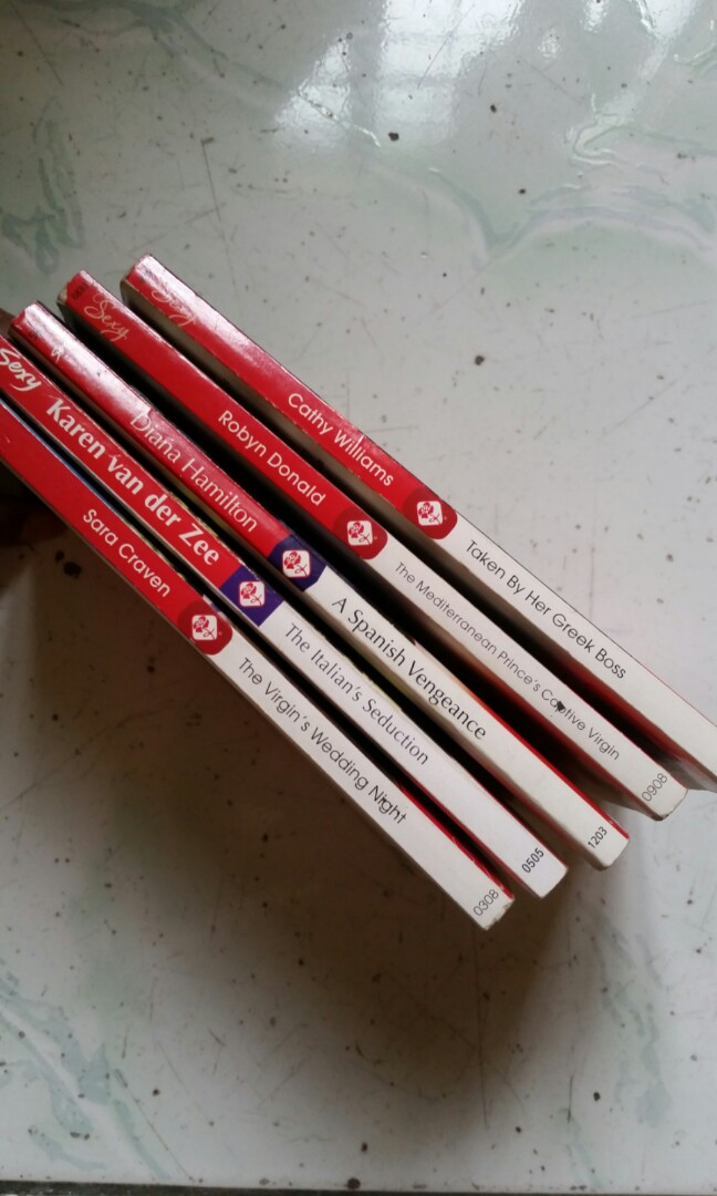 Harlequin Mills & Boon Bundle, Hobbies & Toys, Books & Magazines ...