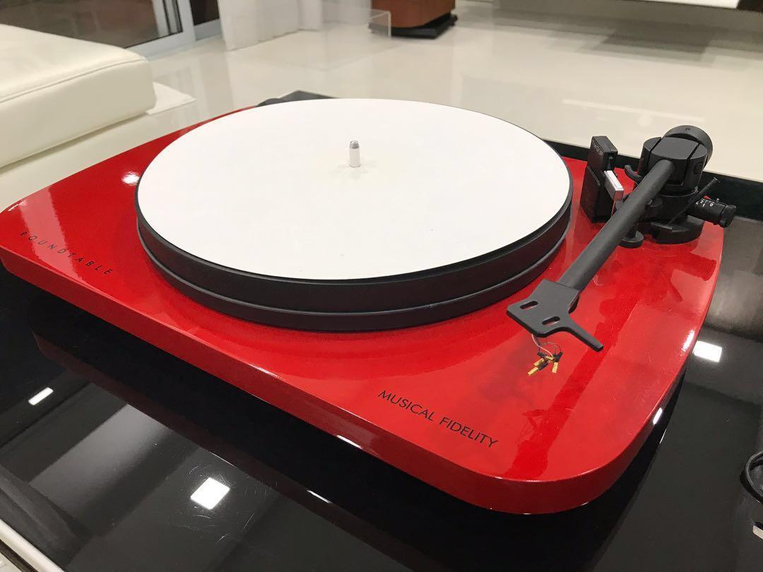 Musical Fidelity Roundtable Turntable, Hobbies & Toys, Music & Media ...